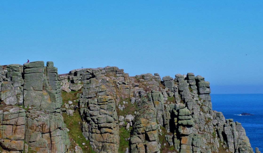 The Rocks Beneath Our Feet: Cornish Walks for Geologists